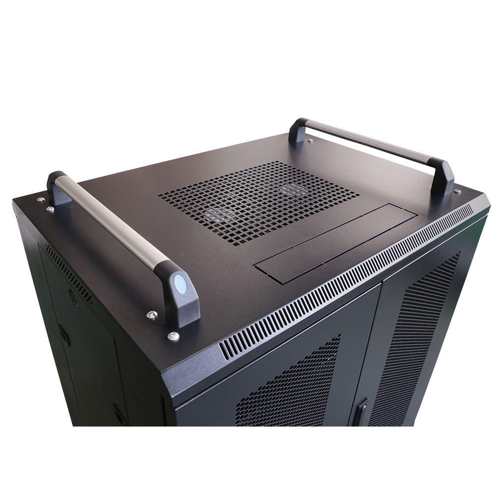 Server Rack Cabinet PDU Rack IP20 SPCC Material Rolling Wheels With ...